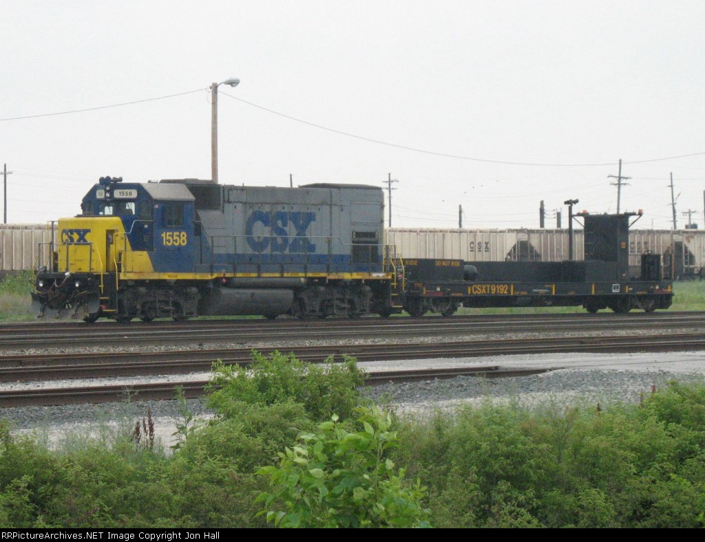 CSX 1558